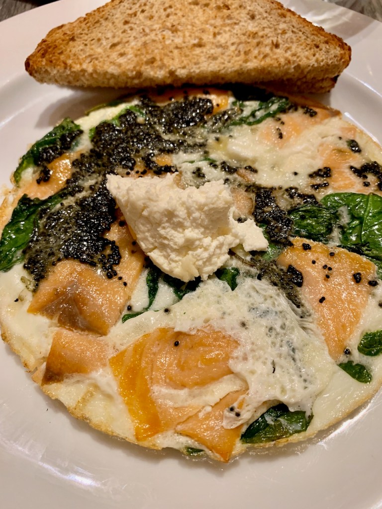 the round table restaurant at the algonquin hotel (ny ny) – austin ...