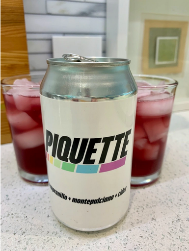 picking piquette at the austin winery – austin wanderlist